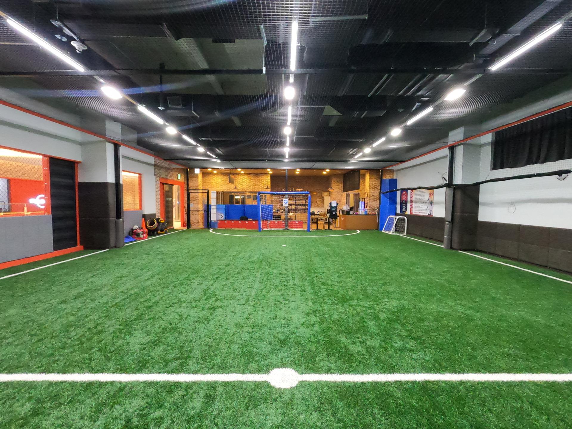 2025년 11월 14일 금요일 21:30 서울 은평 롯데몰