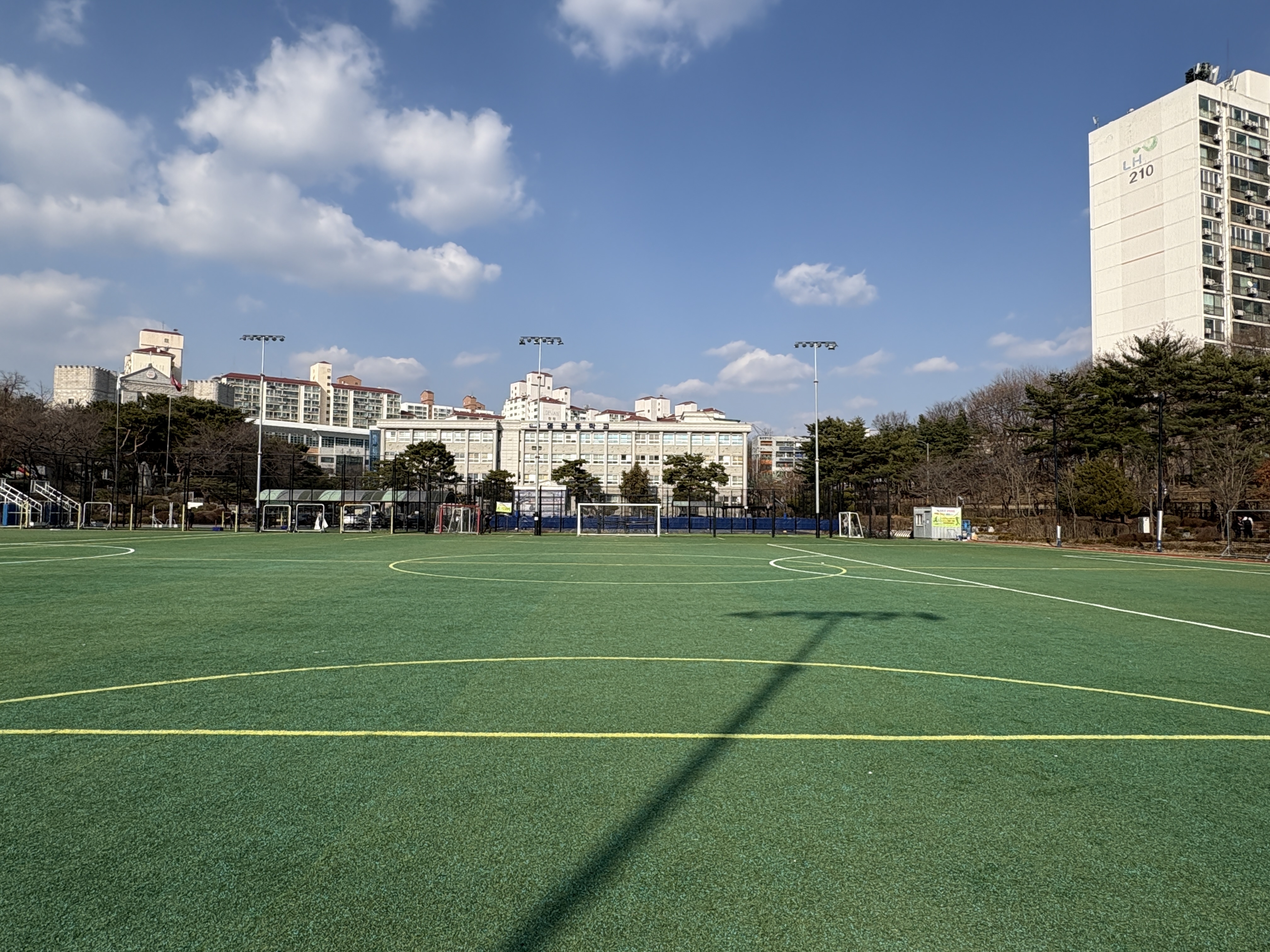 2025년 11월 8일 토요일 20:00 서울 노원 염광 운동장