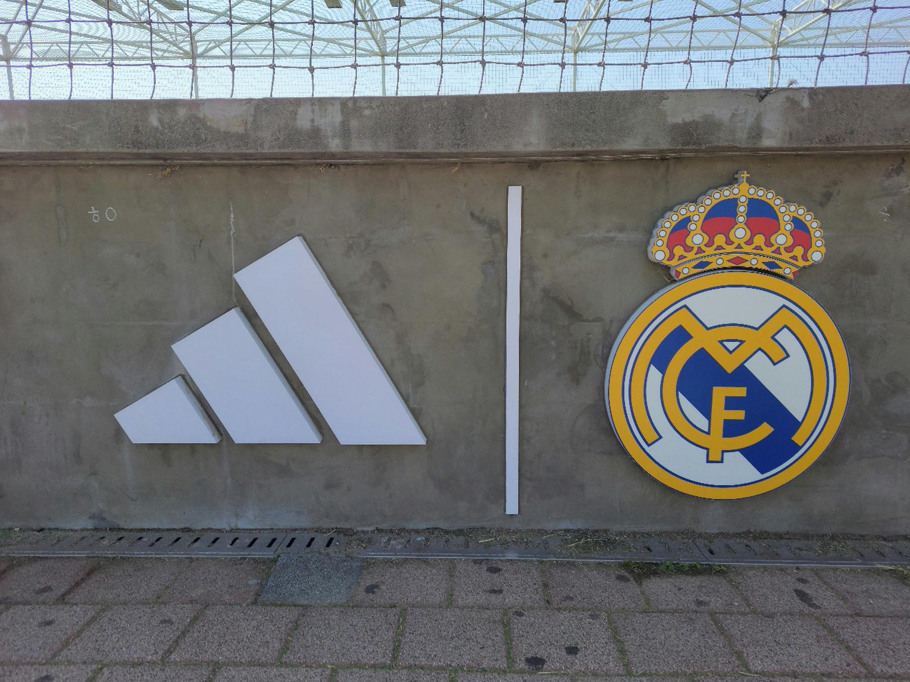 2025년 11월 12일 수요일 17:00 서울 용산 아디다스 더베이스