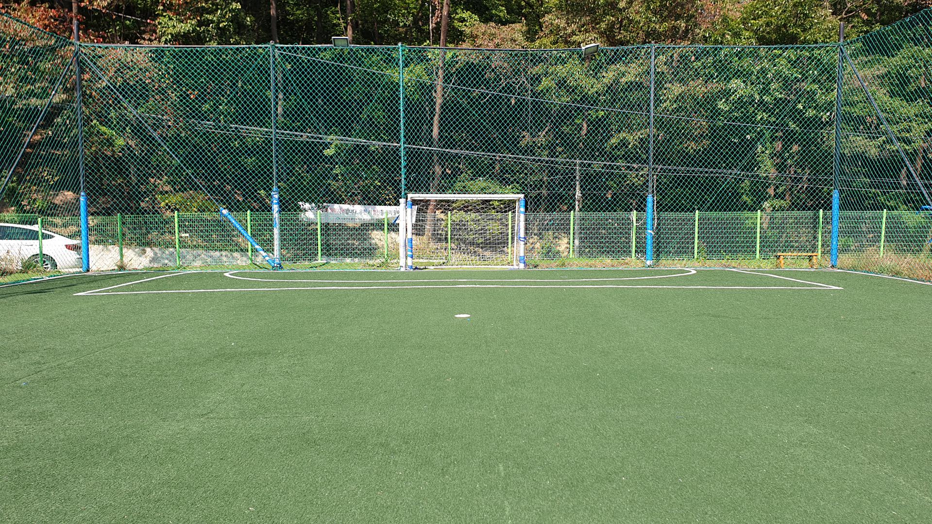 2025년 11월 10일 월요일 20:00 서울 도봉 라온 풋살장